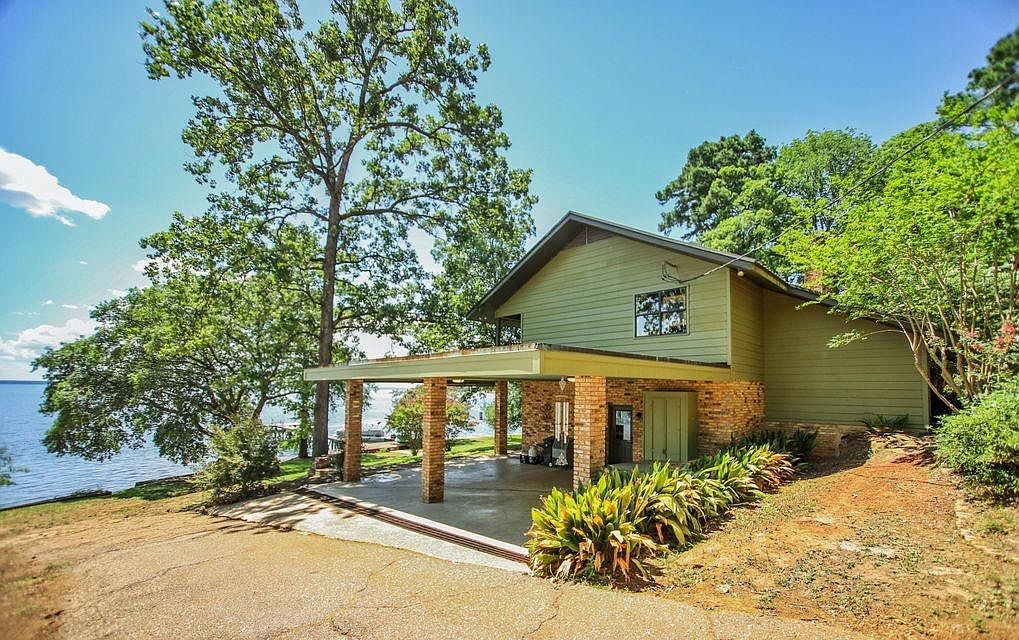 1041 Peg Leg Ln, Many, LA 71449 | Zillow