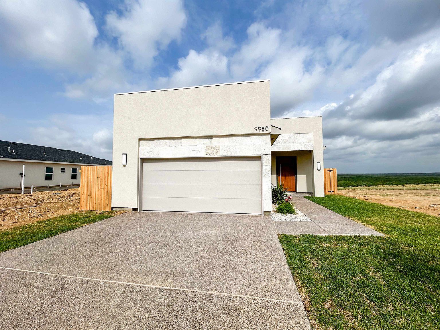9980 Grotto Dr, Laredo, TX 78045 | Zillow