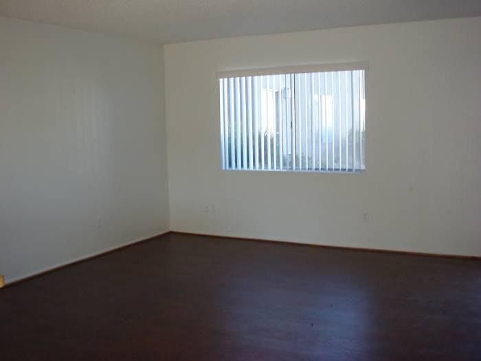 9151 Date St, Fontana, CA 92335 | Zillow