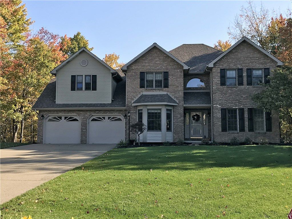 125 Maple Vue Dr, Beaver Falls, PA 15010 | Zillow