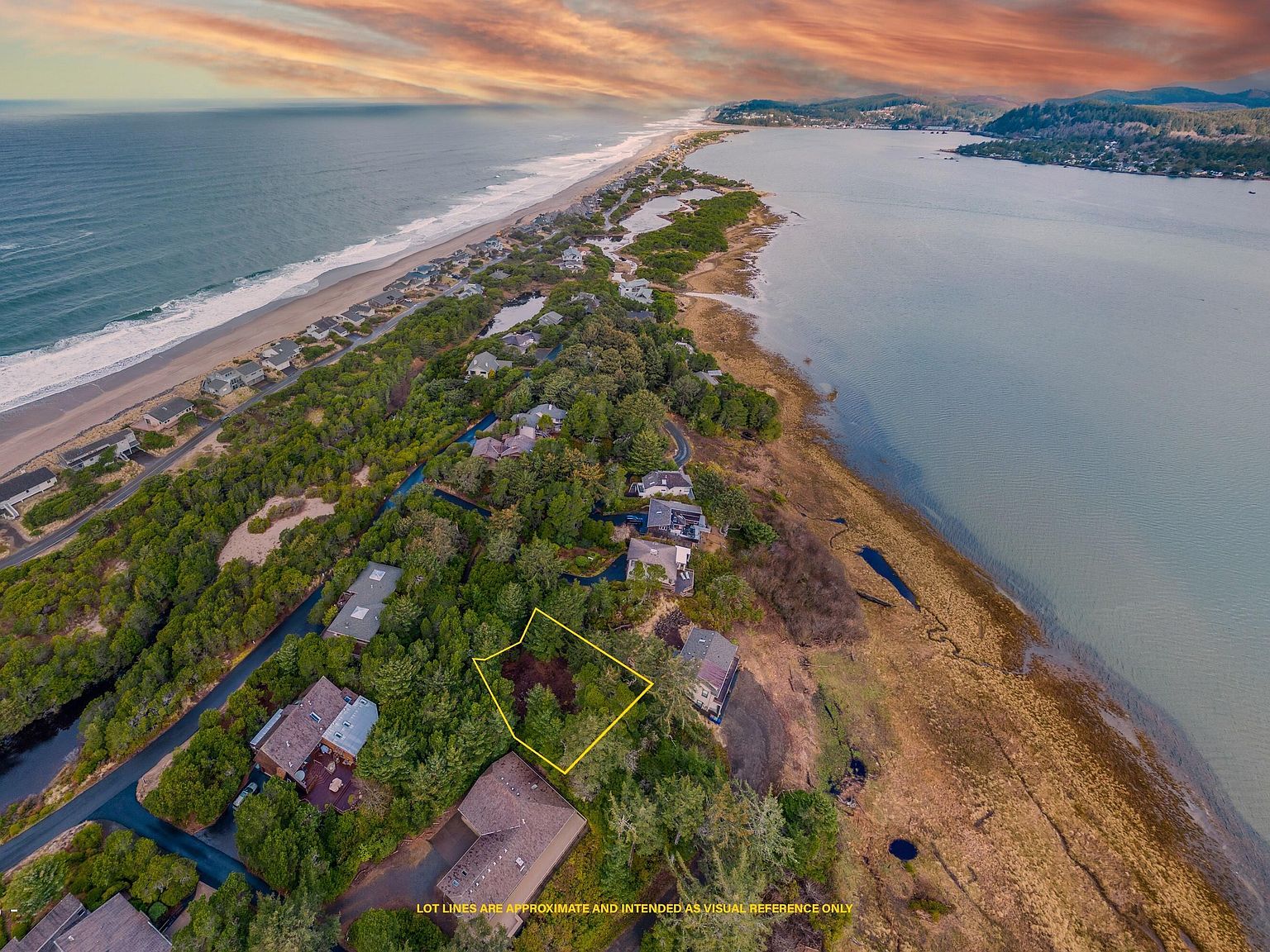 25 S Bay Ridge Lp, Gleneden Beach, OR 97388 | MLS #23-903 | Zillow