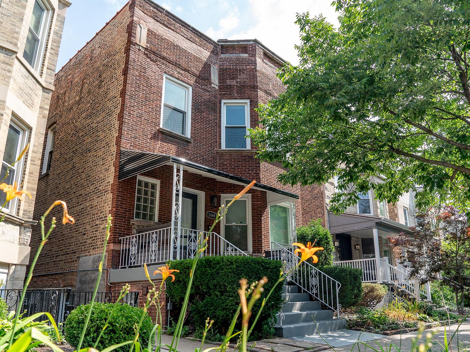1460 W Foster Ave #2, Chicago, IL 60640 | Zillow