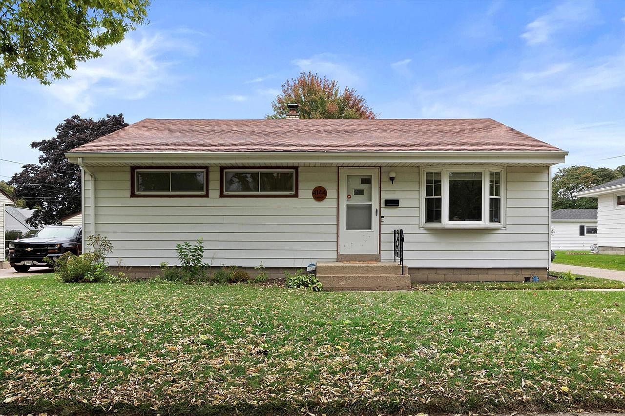 4144 South Lenox STREET, Milwaukee, WI 53207 | Zillow