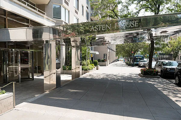 515 East 79th Street #6A in Yorkville, Manhattan | StreetEasy