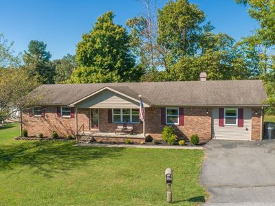 Kayla Jarrett - Real Estate Agent in Paducah, KY - Reviews | Zillow