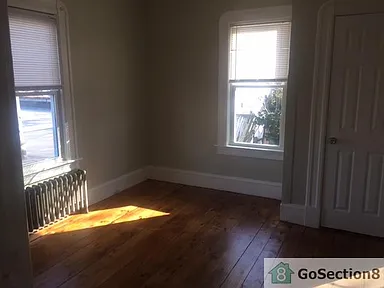 739 Carew St Springfield MA | Zillow