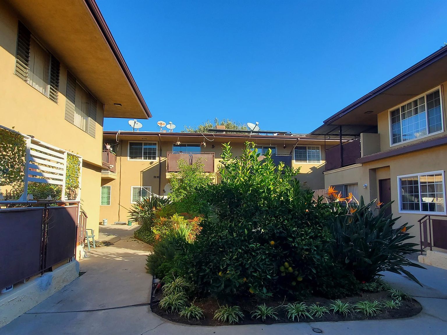 118-120 N Chester Ave Unit 1201, Pasadena, CA 91104 | Zillow