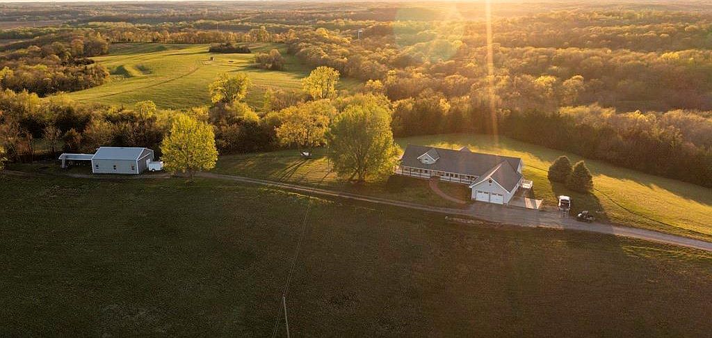 219th St, Easton, KS 66020 | Zillow