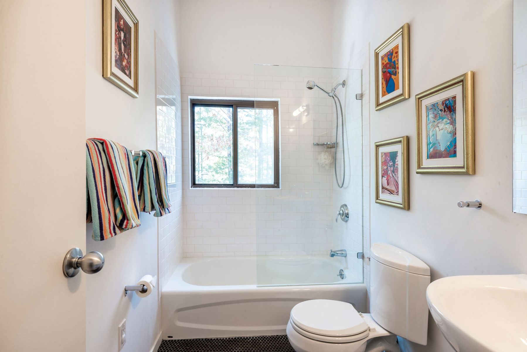 5 Rose Hill Rd, East Hampton, NY 11937 | Out East