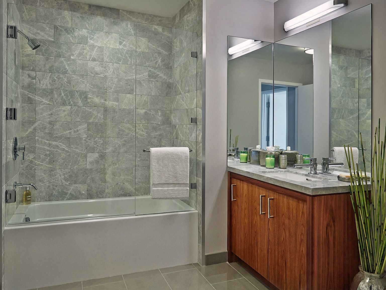 225 S Grand Ave APT 1902, Los Angeles, CA 90012 | Zillow