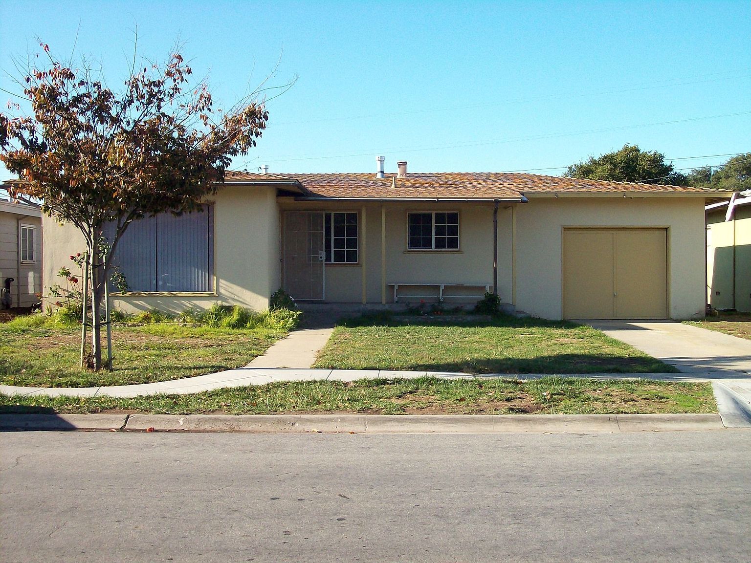1253 Tyler St, Salinas, CA 93906 | Zillow