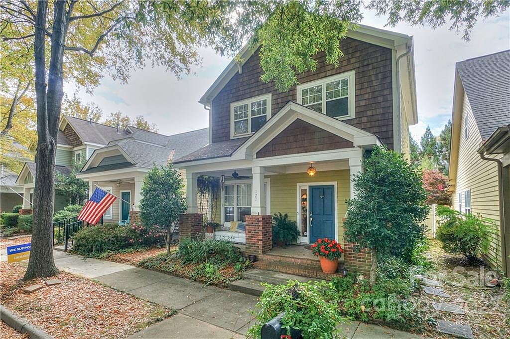 121 Lake Davidson Park, Davidson, NC 28036 | Zillow