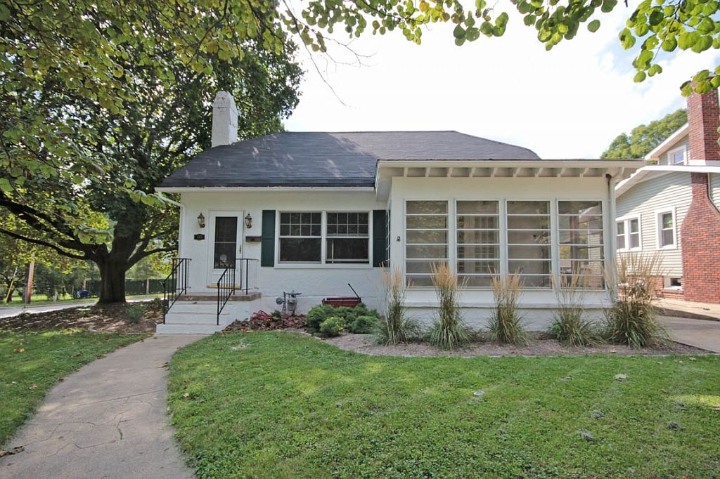 185 S Dennis Ave, Decatur, IL 62522 | Zillow
