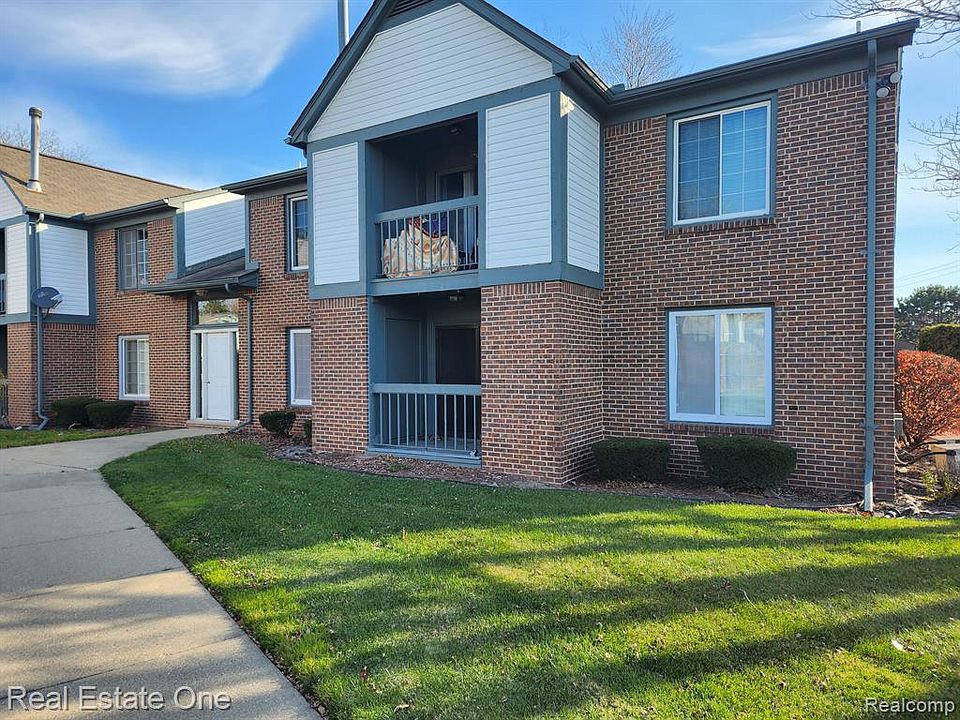 15422 Ashley Ct #42, Macomb, MI 48044 | Zillow