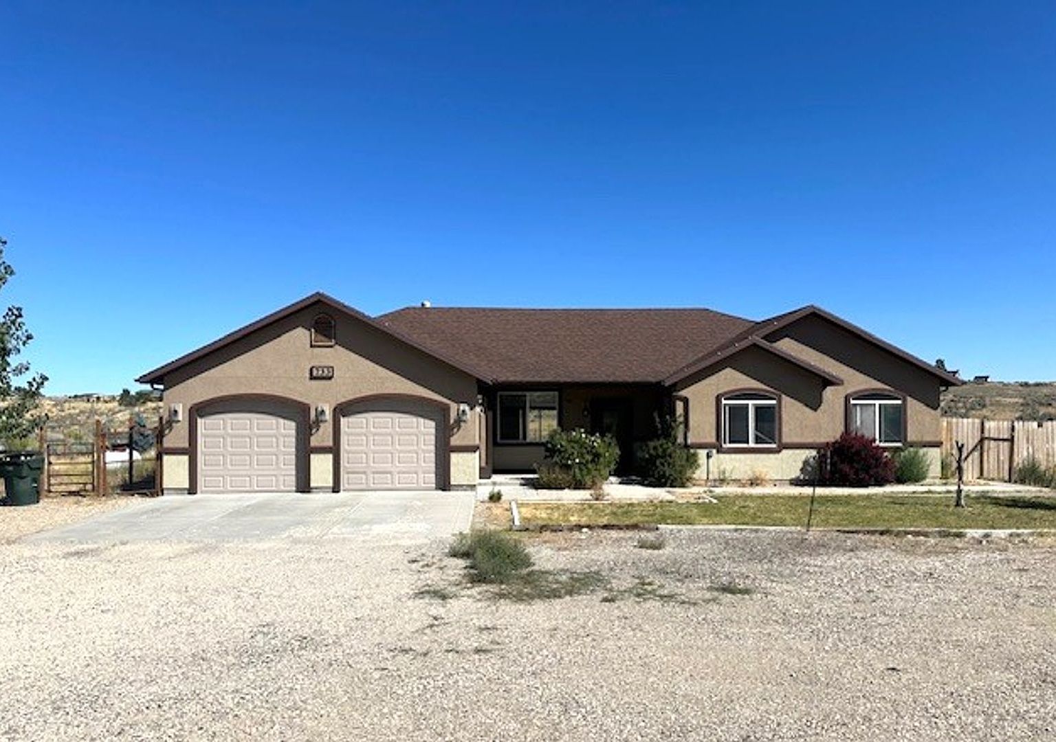 733 Parkridge Pkwy, Spring Creek, NV 89815 | Zillow