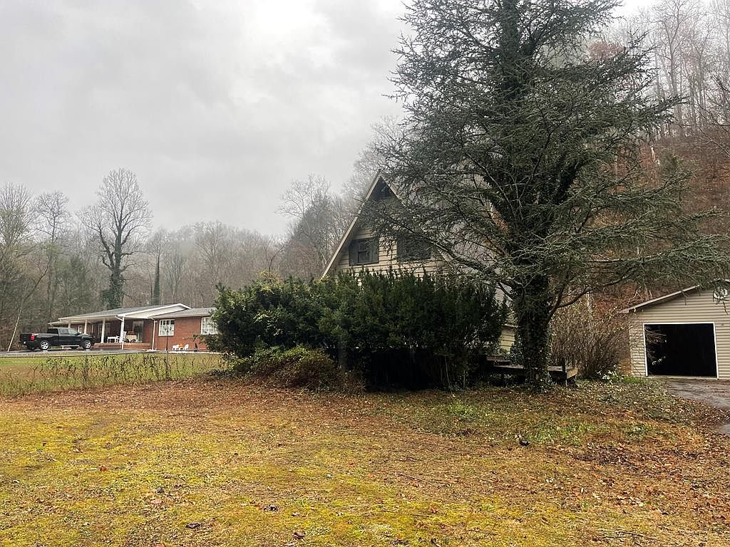 664 Sycamore Rd, Ashcamp, KY 41512 | Zillow