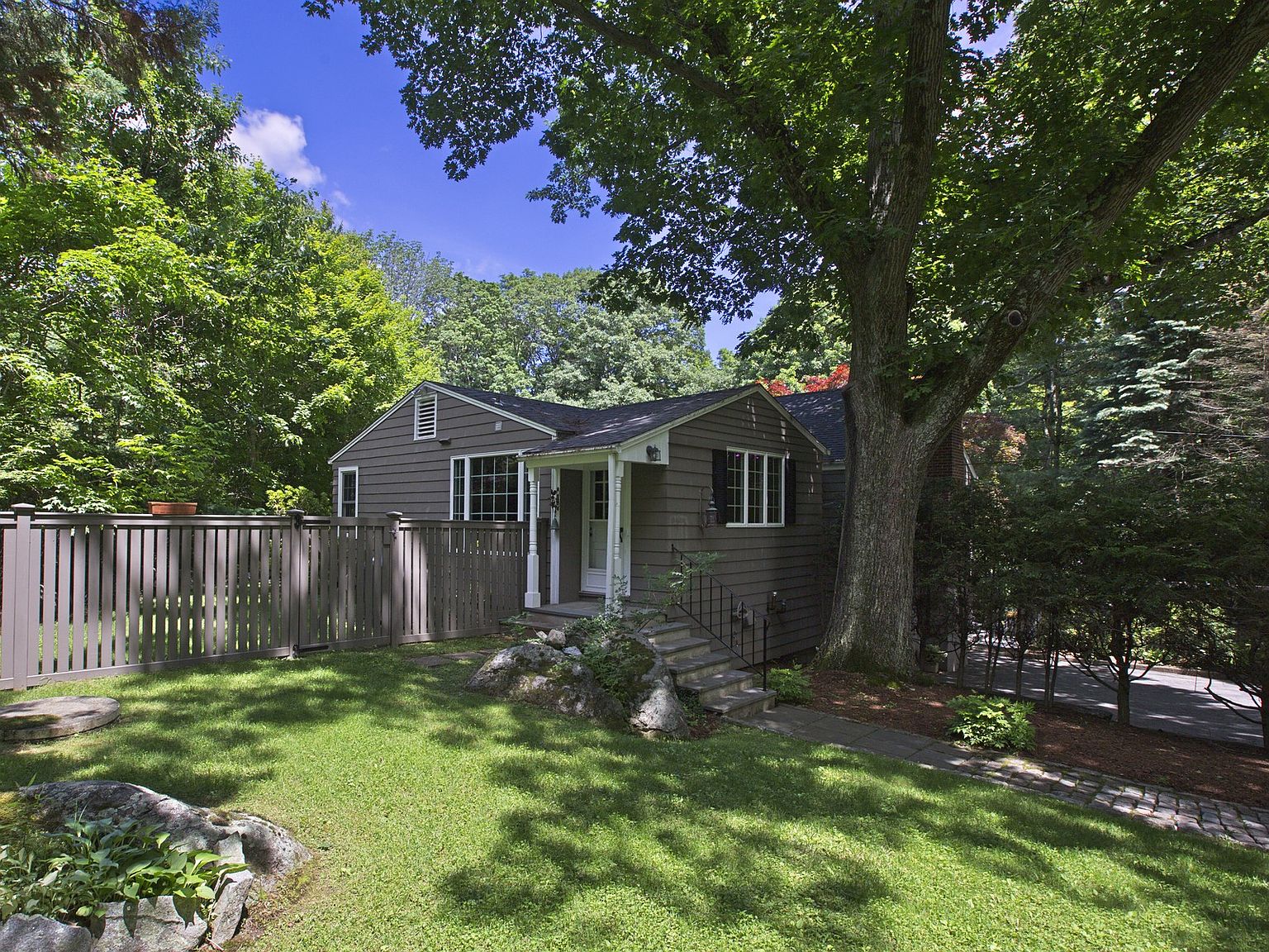 35 Cooper Rd, Ridgefield, CT 06877 | Zillow