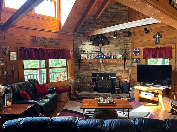 22302 Sawdon Ridge Rd, Guilford, IN 47022 | MLS #11202111 | Zillow