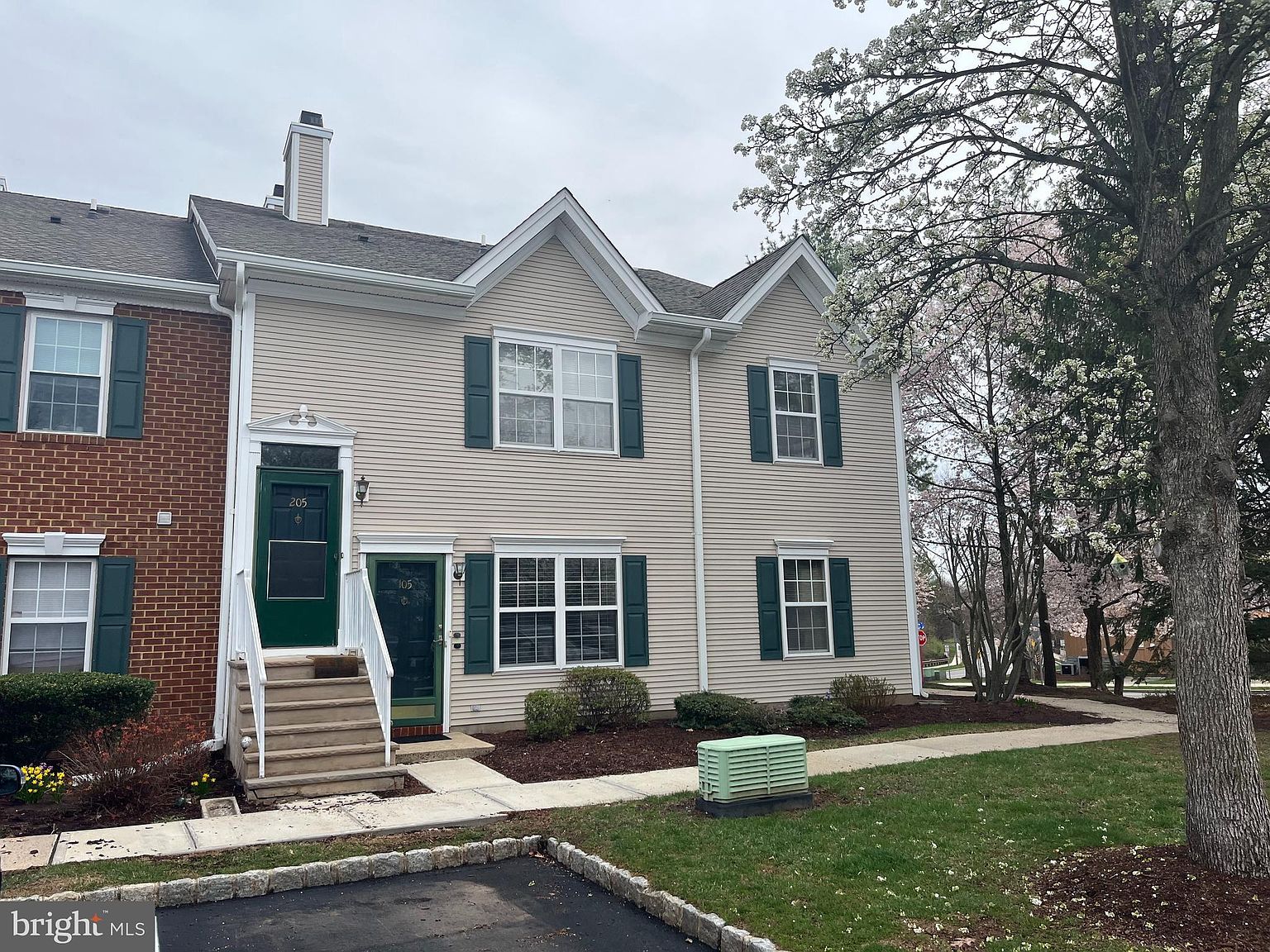 205 Castleton Ct, Pennington, NJ 08534 | MLS #NJME2057738 | Zillow