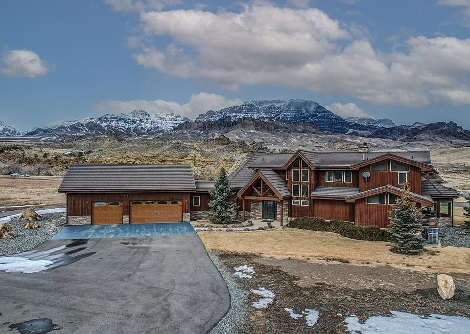 56 Copperleaf Dr, Cody, WY 82414 | Zillow