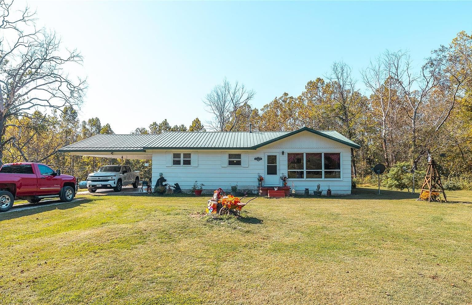 1681 County Road 69, Black, MO 63625 | Zillow