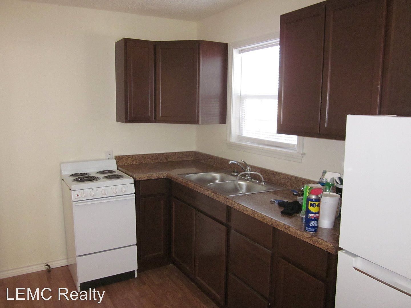 3202 Center Ave APT A, Amarillo, TX 79106 | Zillow