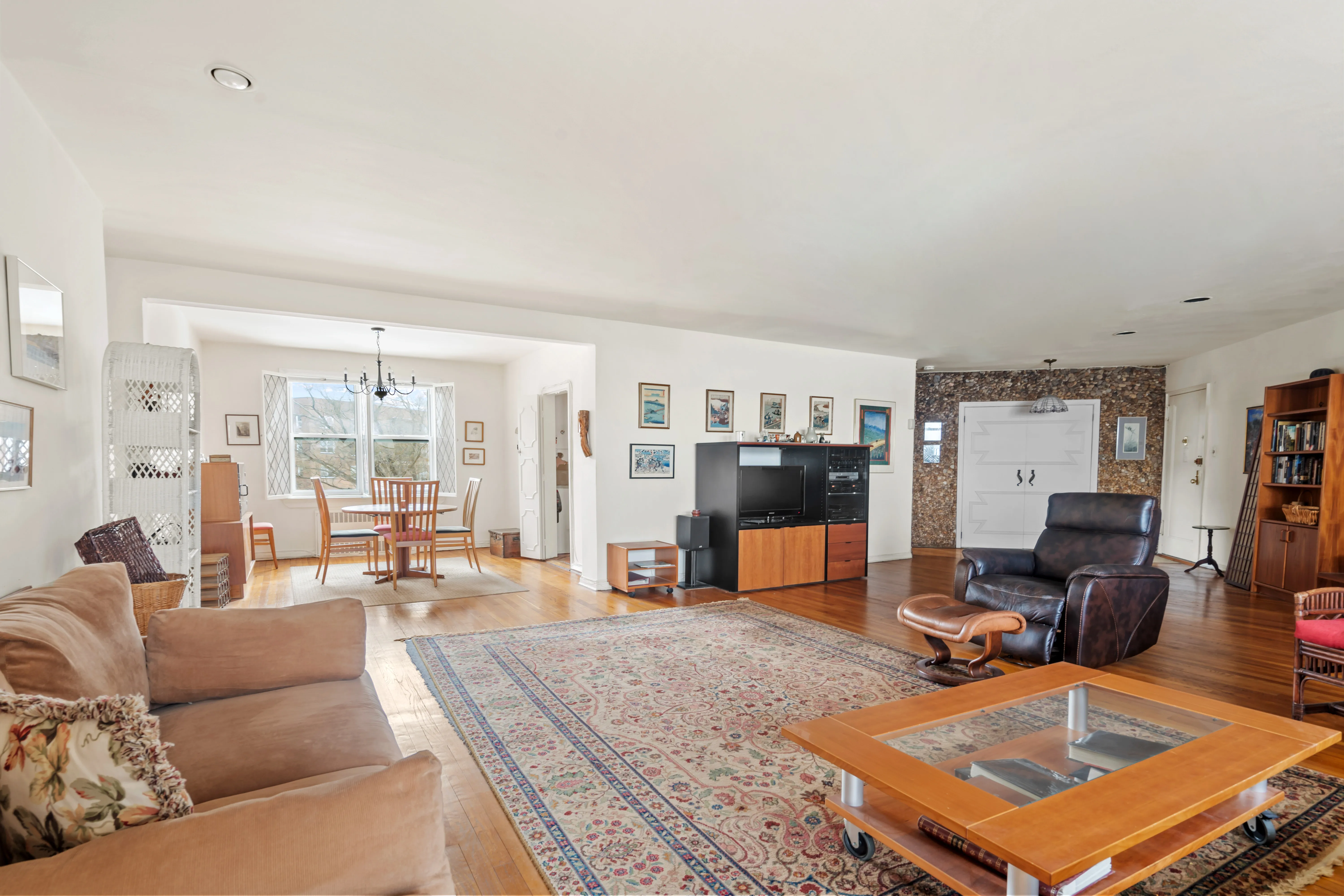 162-01 Powells Cove Boulevard #4R in Beechhurst, Queens | StreetEasy