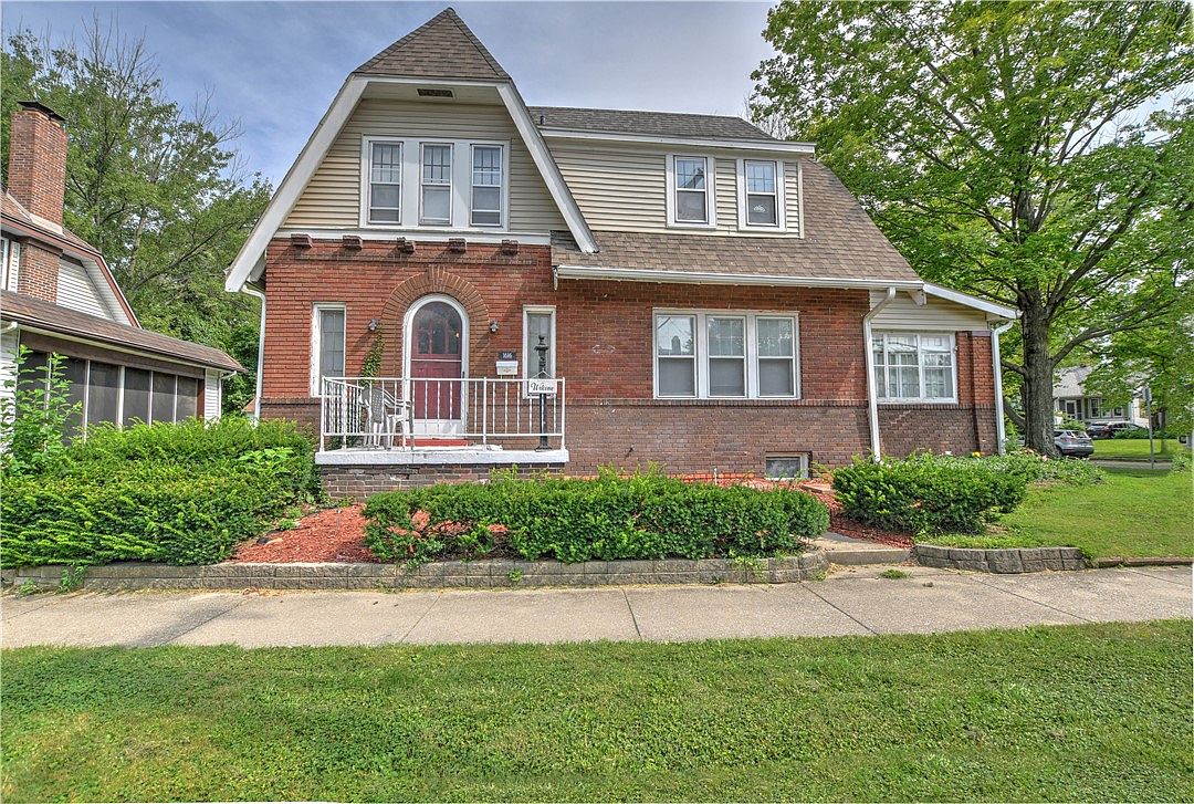 1616 W Main St, Decatur, IL 62522 | Zillow