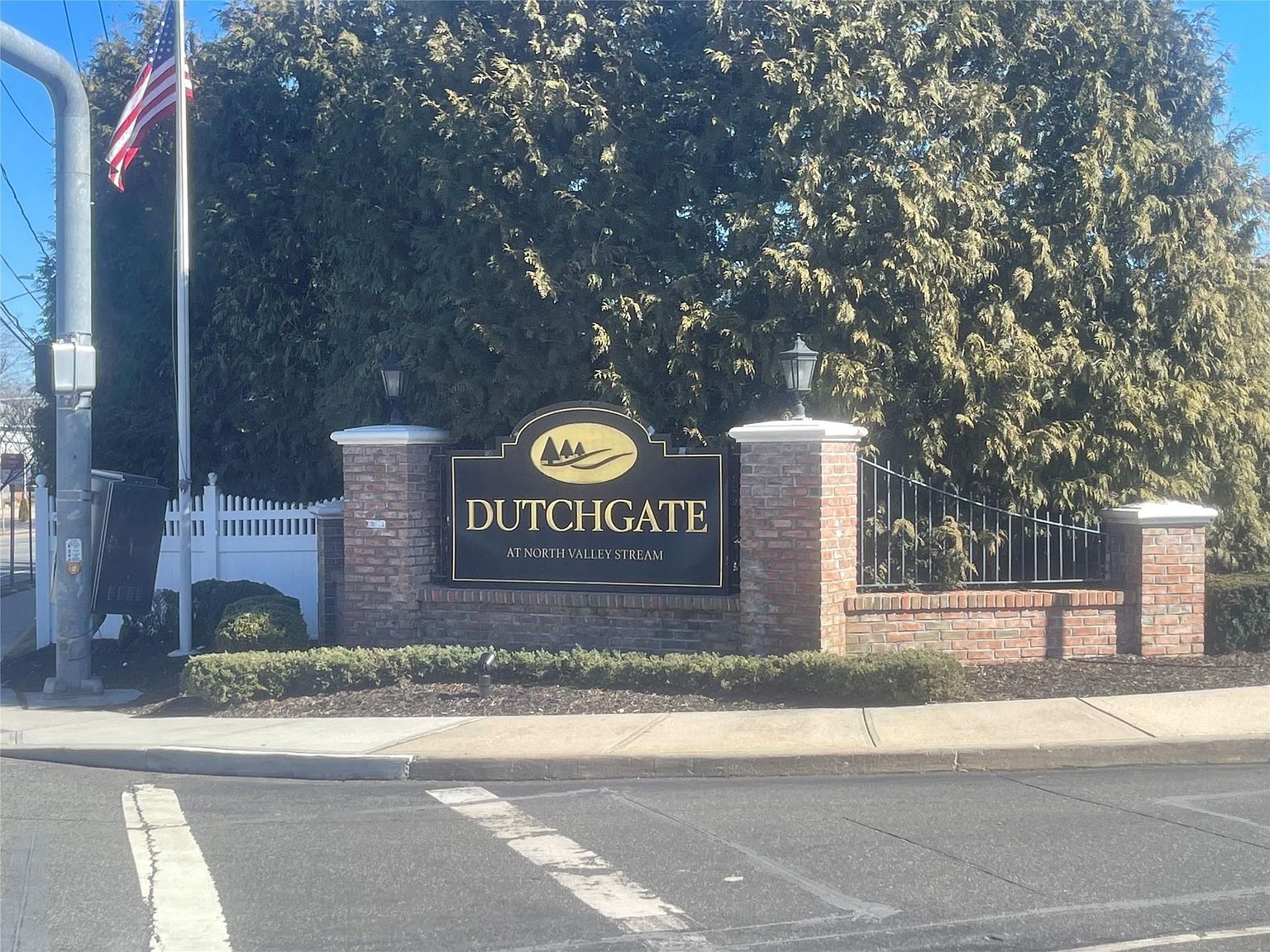 1149 Willow Lane, Valley Stream, NY 11580 | Zillow