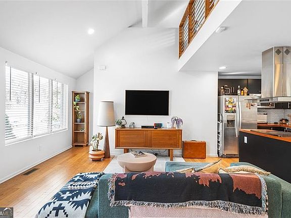 1952 Don Juan Ln, Decatur, GA 30032 | MLS #10502298 | Zillow