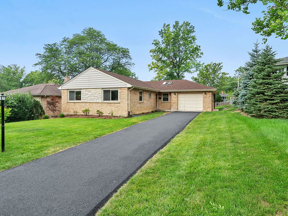 5932 Carpenter St, Downers Grove, IL 60516 | MLS #11903528 | Zillow