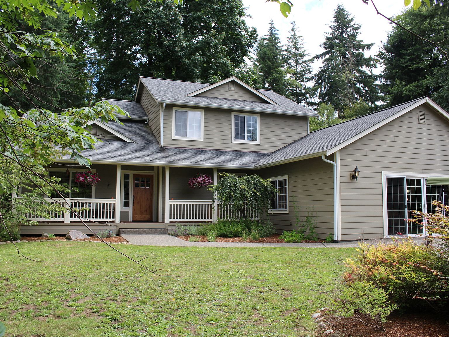10332 Nyla Ln SE, Olympia, WA 98501 | Zillow