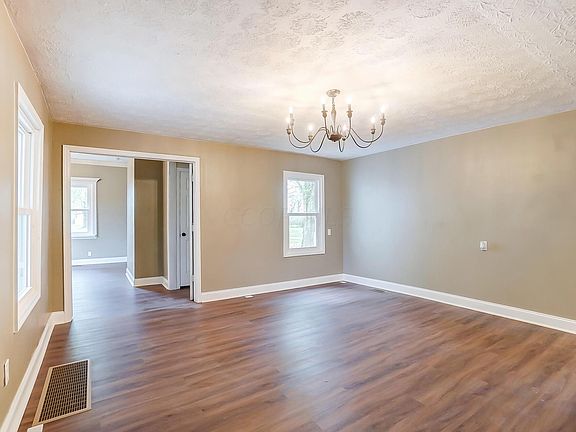 10631 Morse Rd SW, Pataskala, OH 43062 | Zillow