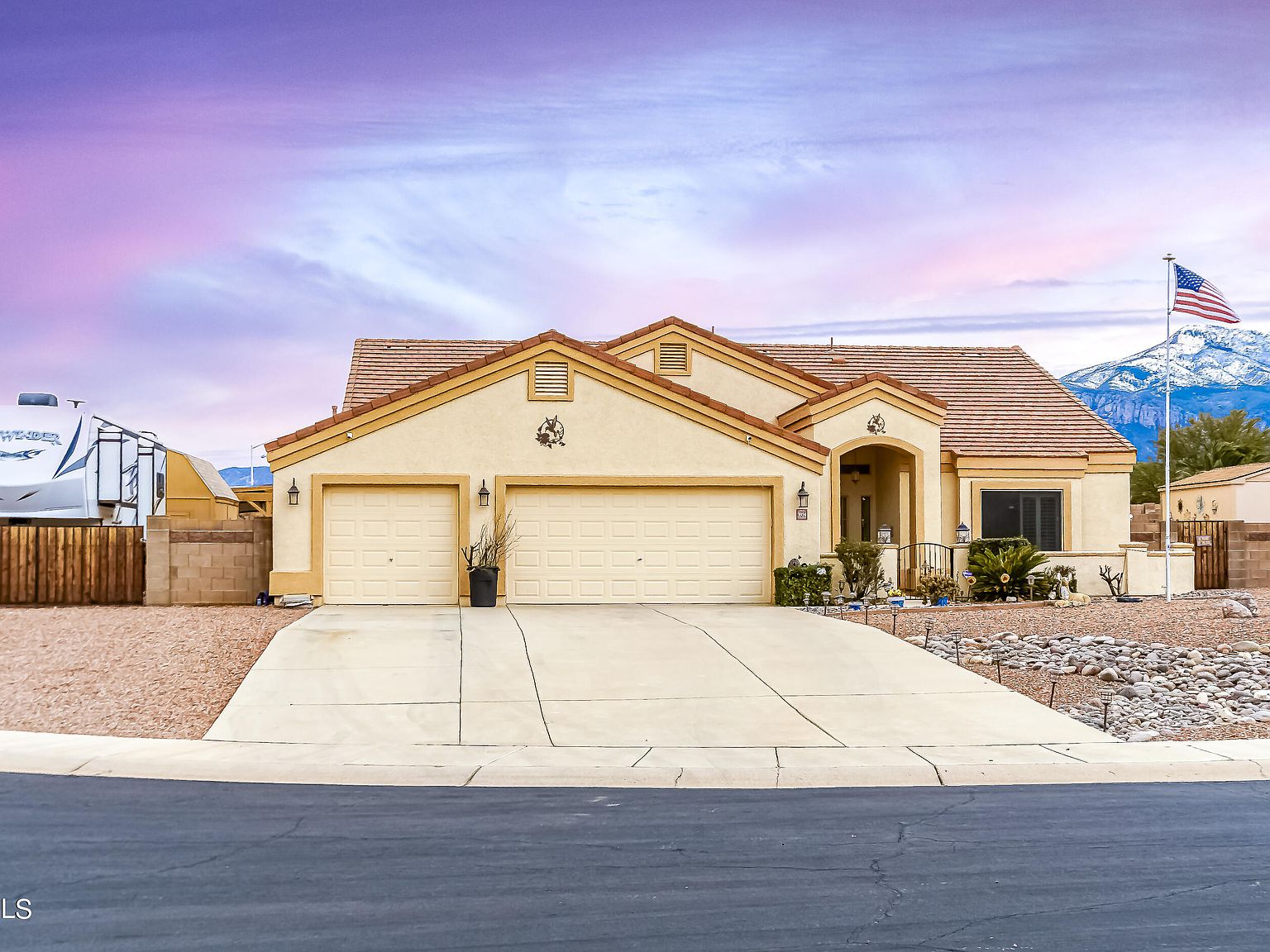 3924 Herba De Maria, Sierra Vista, AZ 85650 | Zillow