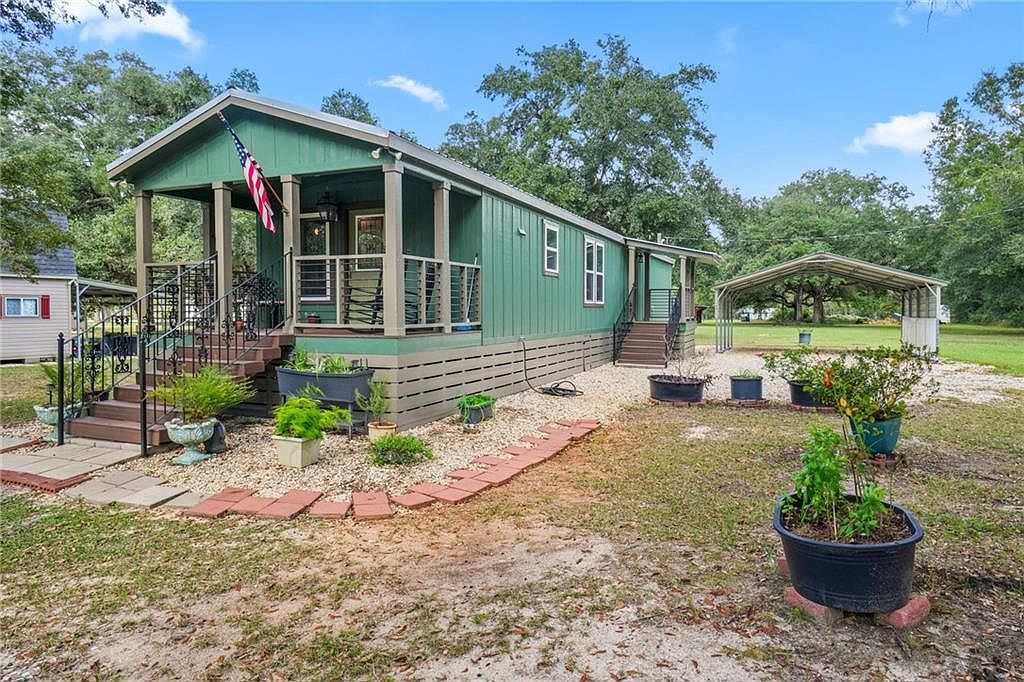 25067 Stepp Rd, Robert, LA 70455 | Zillow