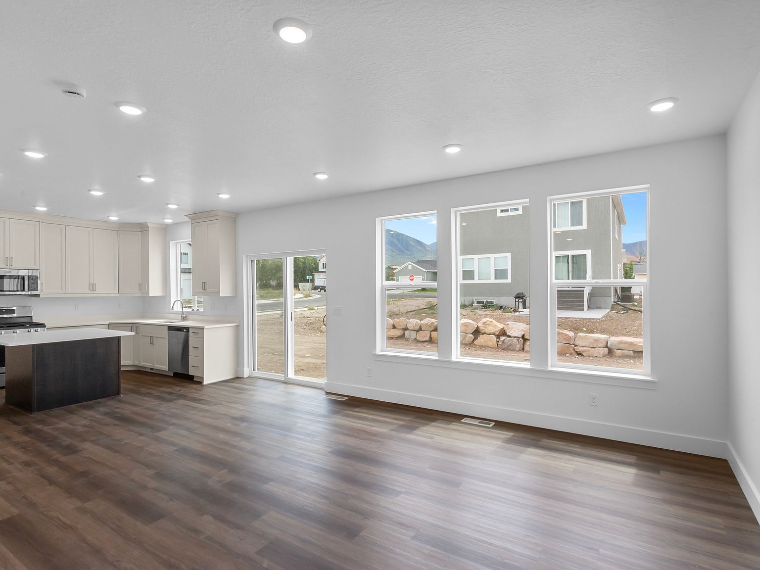 142 W 950 N #5, Brigham City, UT 84302 | MLS #2091885 | Zillow