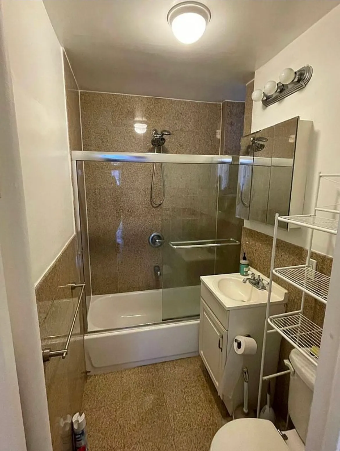 319 East 90th Street #4C in Yorkville, Manhattan | StreetEasy