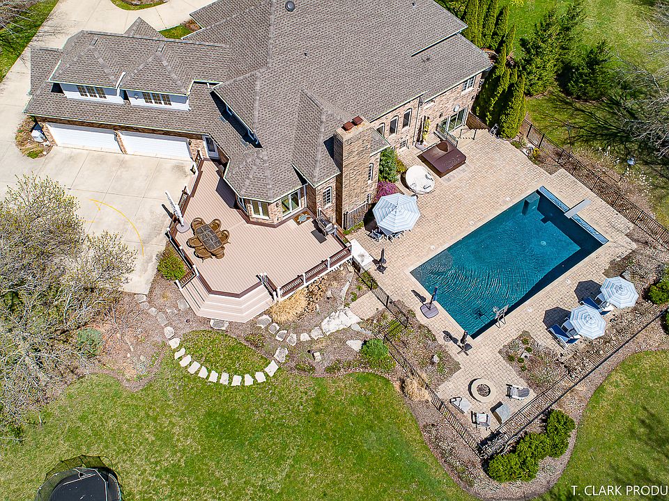 6 Loch Ln, South Barrington, IL 60010 | Zillow