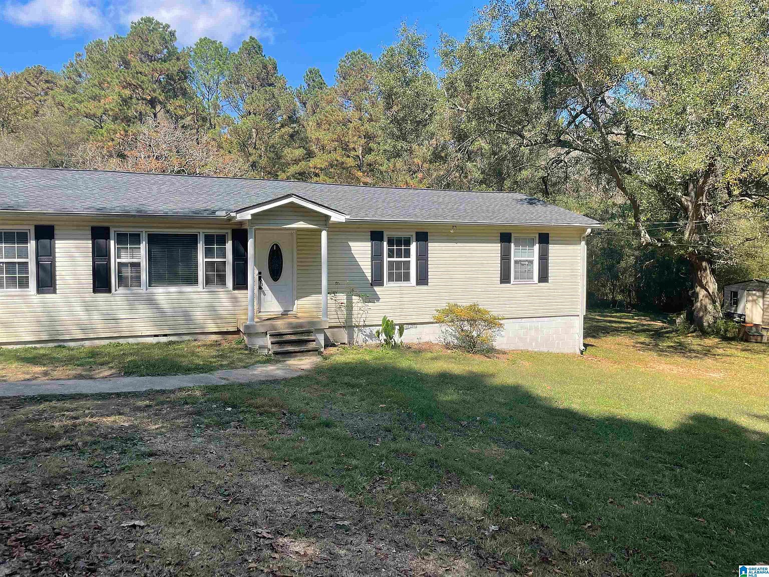 4715 Green Crest Dr, Center Pt, AL 35215 | Zillow
