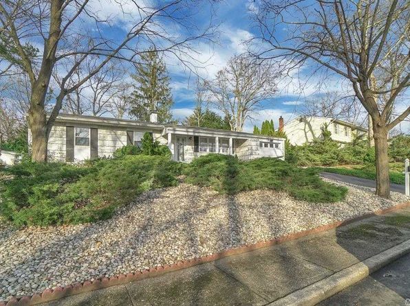 Smithtown Real Estate - Smithtown NY Homes For Sale | Zillow