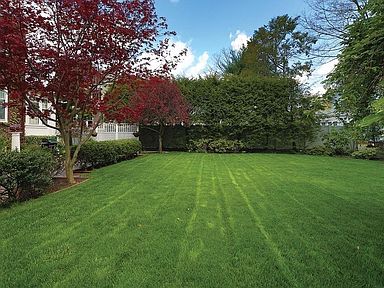 1010 Centre St, Newton, MA 02459 | Zillow