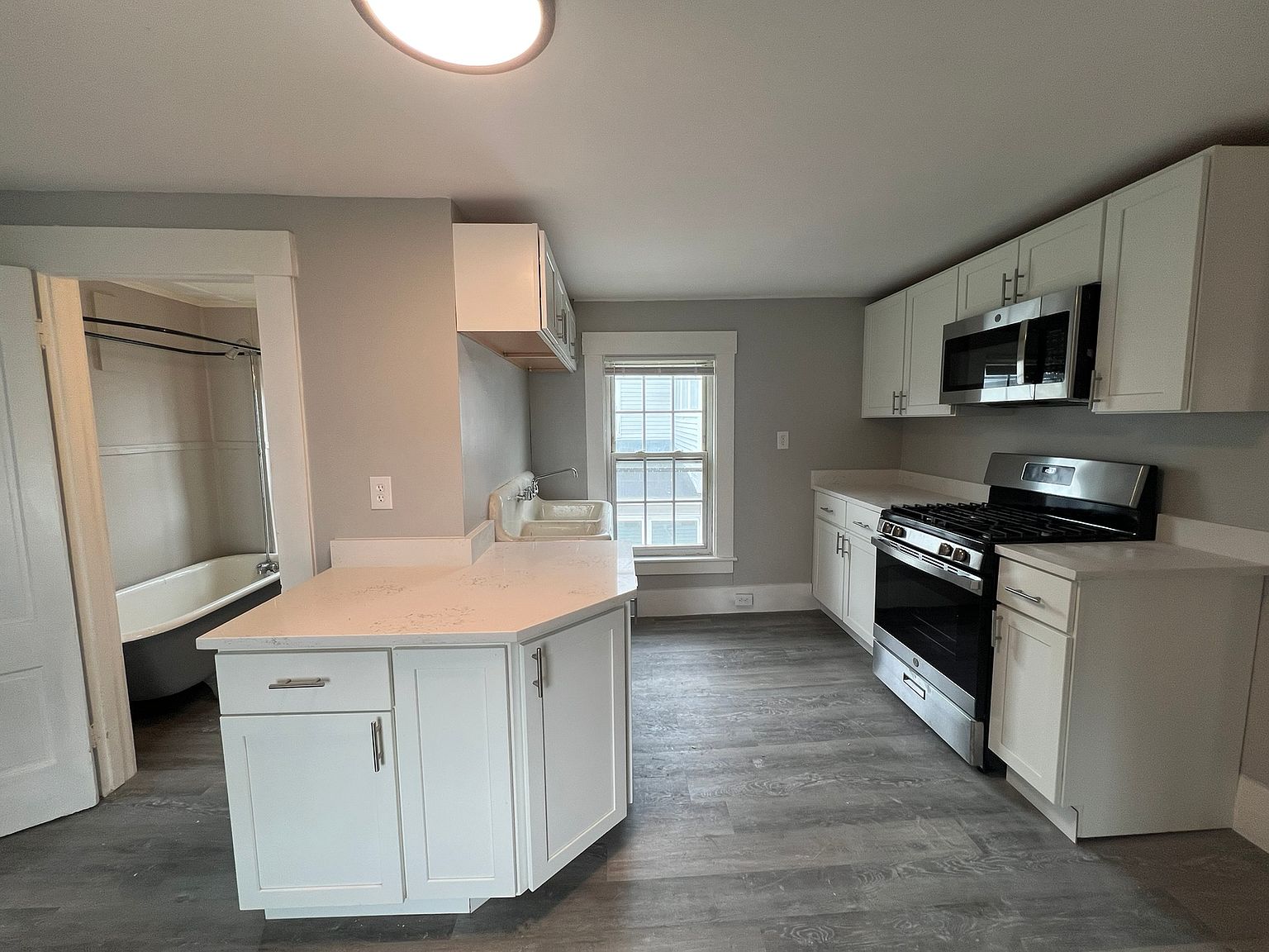 63B School St, Concord, NH 03301 | Zillow