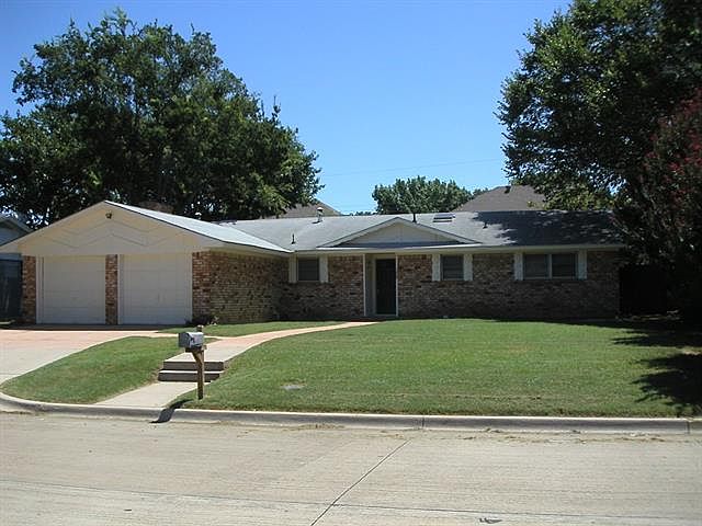 1228 Desiree Ln, Hurst, TX 76053 | Zillow