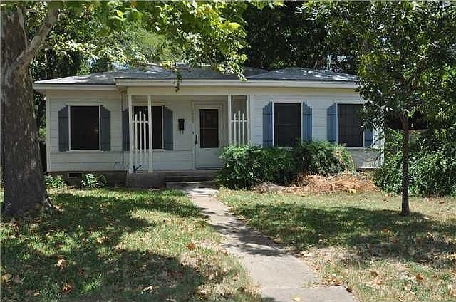 1706 Justin Ln, Austin, TX 78757 | Zillow