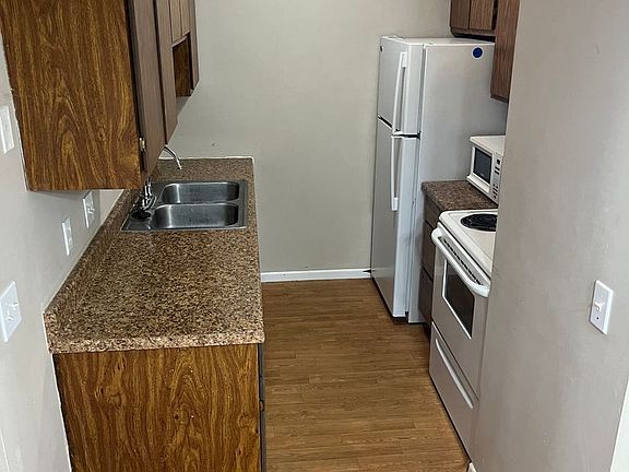 228 S Ivy Ln, Butler, IN 46721 | Zillow