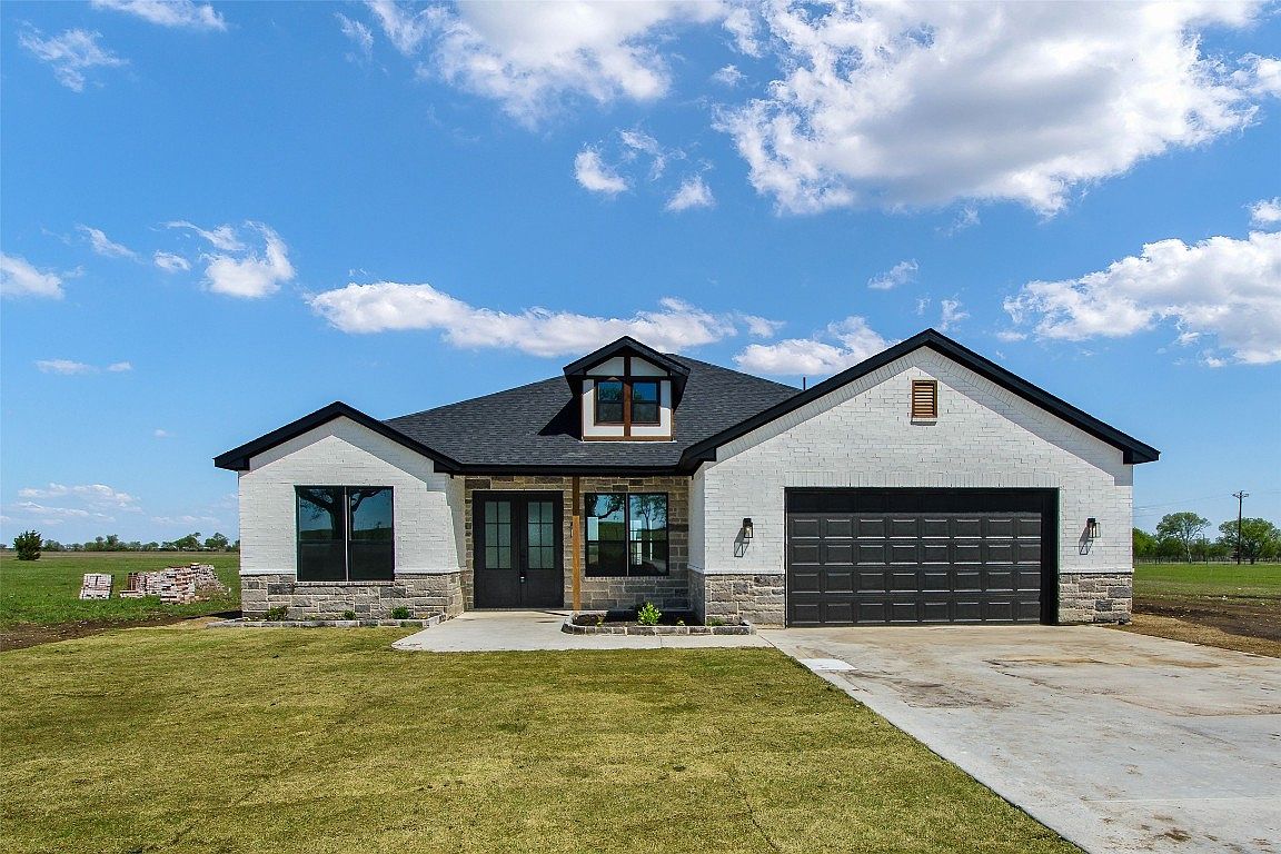 1473 County Road 2937, Decatur, TX 76234 | Zillow