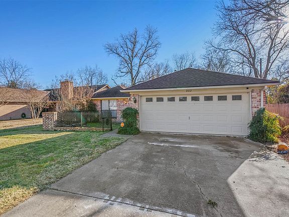 2012 Red River Dr, Bryan, TX 77802 | MLS #48783148 | Zillow