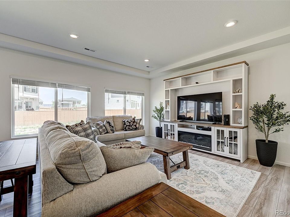 16377 E 111th Place, Commerce City, CO 80022 | Zillow