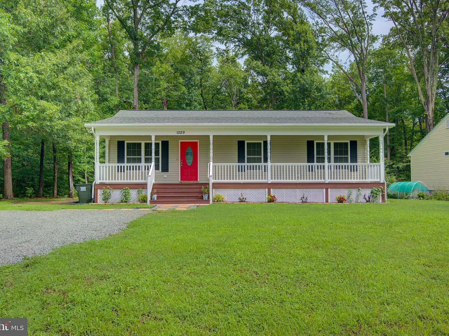 1029 Mattox Ave, Colonial Beach, VA 22443 | MLS #VAWE2009120 | Zillow