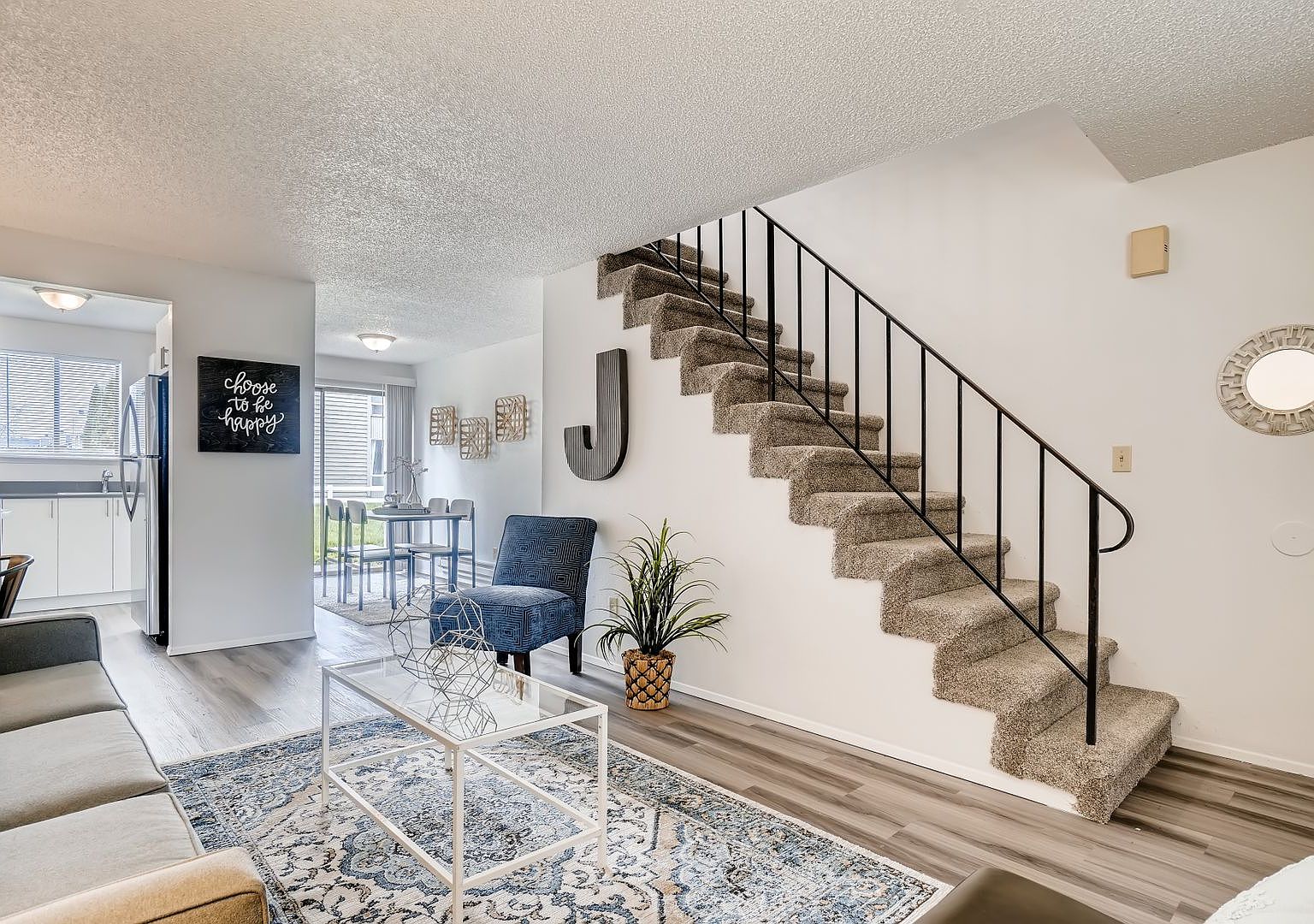 2702 J St NE UNIT A, Auburn, WA 98002 | Zillow